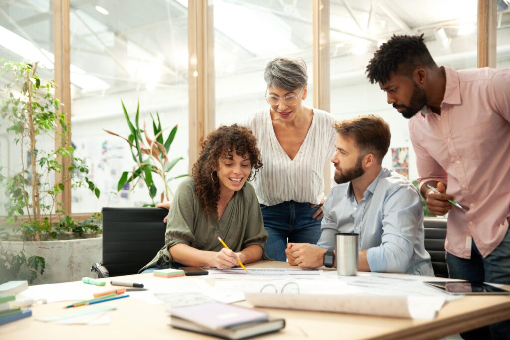 How to Maintain Social Connections in Retirement
